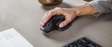 Logitech unveils new mouse crafted for hands, made for multi-tasking ...