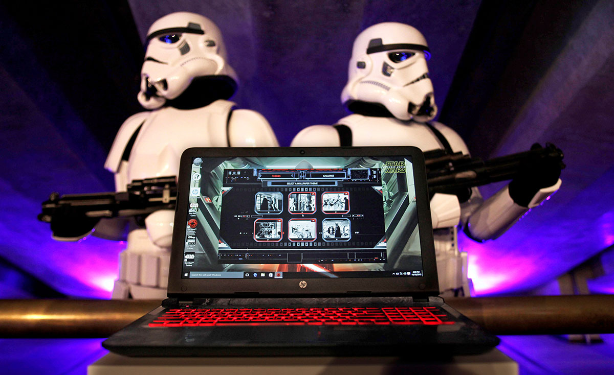 GadgetGuy 2015 Holiday Gift Guide for Star Wars fans | GadgetGuy