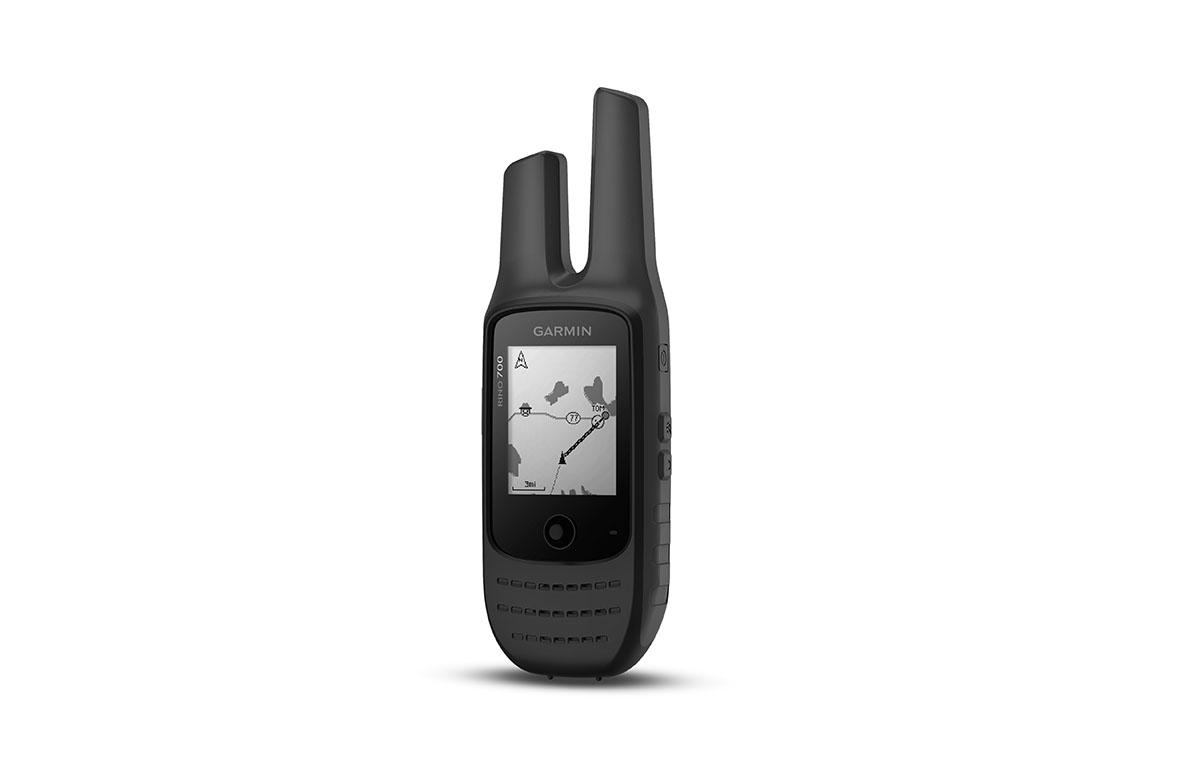 Talk and send your location with the Garmin Rino 700 handheld radio