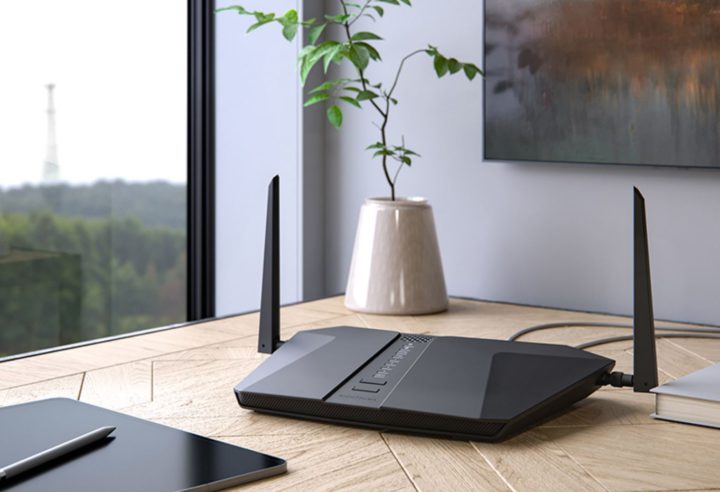 NETGEAR LAX20-100AUS AX4 4G LTE router – internet on the move (review)