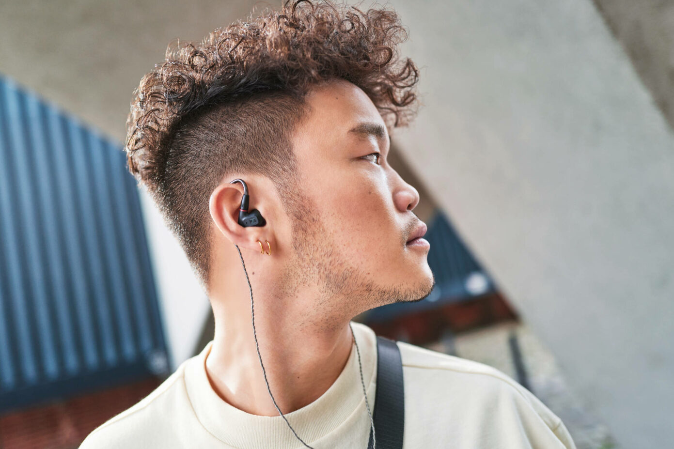 Sennheiser IE 200 is one of two new, affordable audiophile headphones