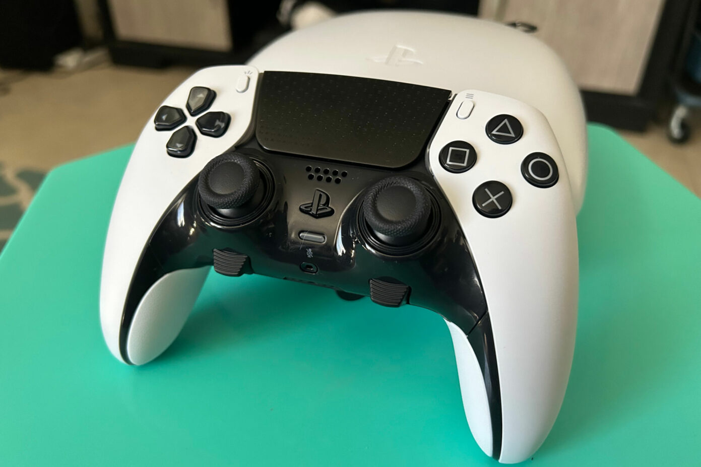 DualSense Edge controller review: premium by nature and by price
