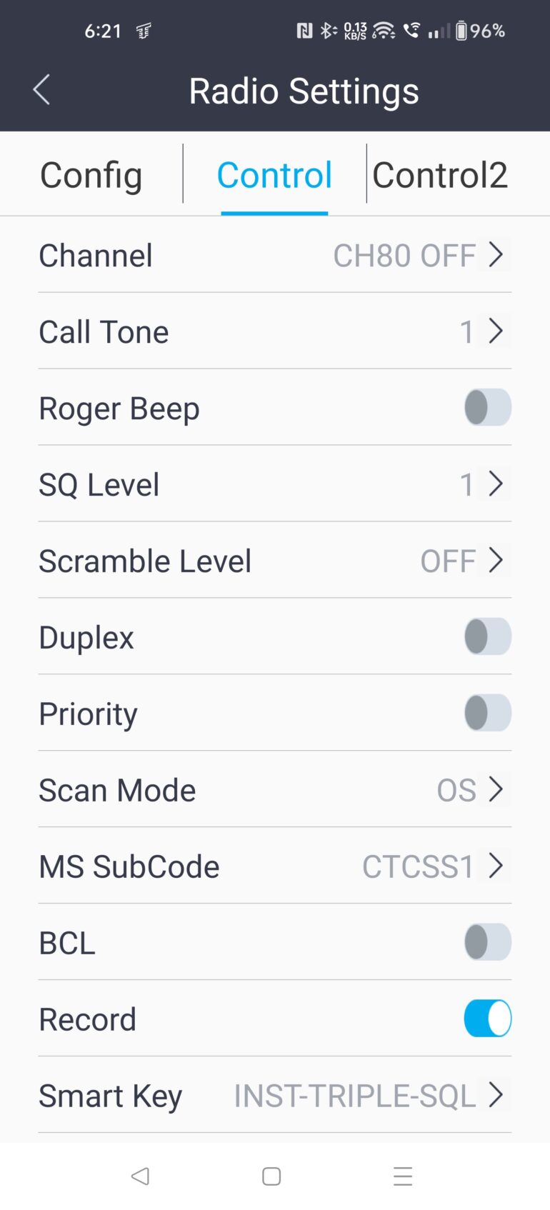 Uniden XTRAK Pro Ultimate Pack review: UHF radio goes smart