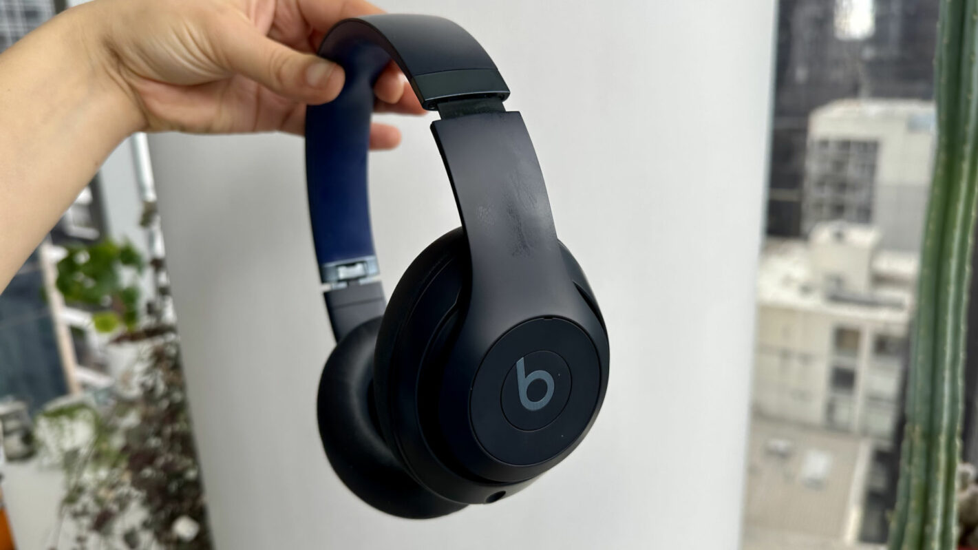 Beats Studio Pro review: great for the aesthetic, not the sound