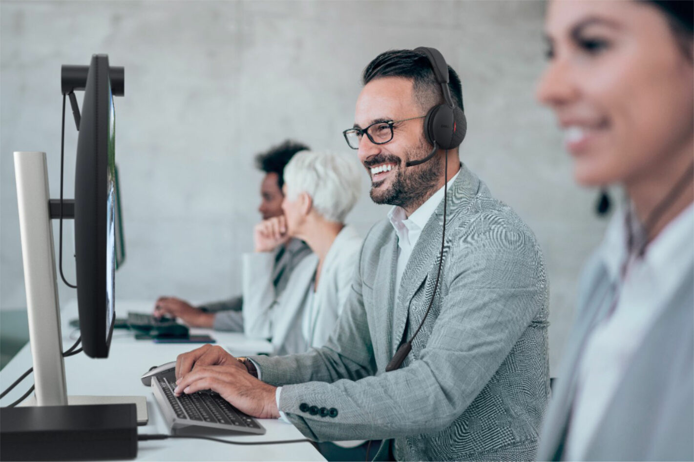 Pro Dell headset range helps block out annoying co-workers