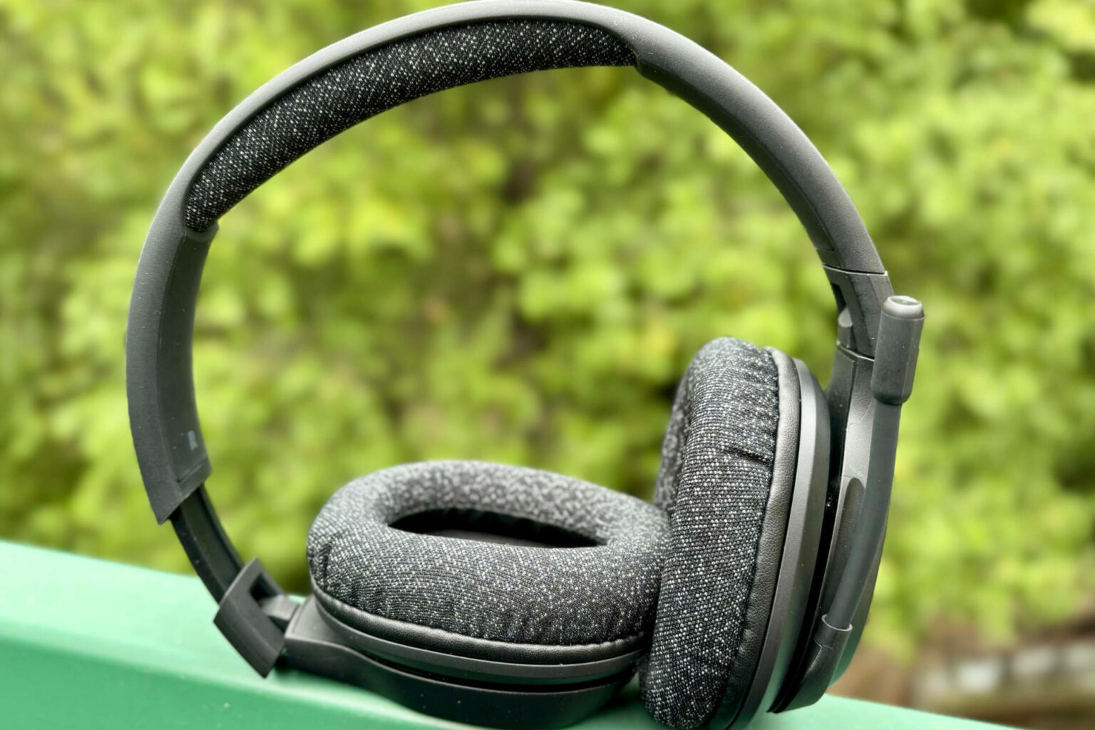 Belkin SoundForm Adapt headset review: meet and greet