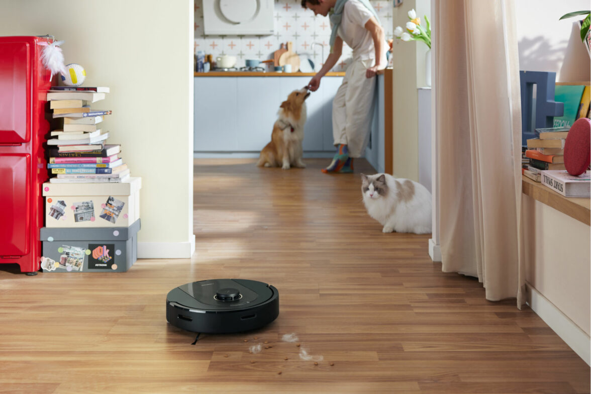 Roborock Q5 Pro joins the robot vacuum hair-fighting alliance