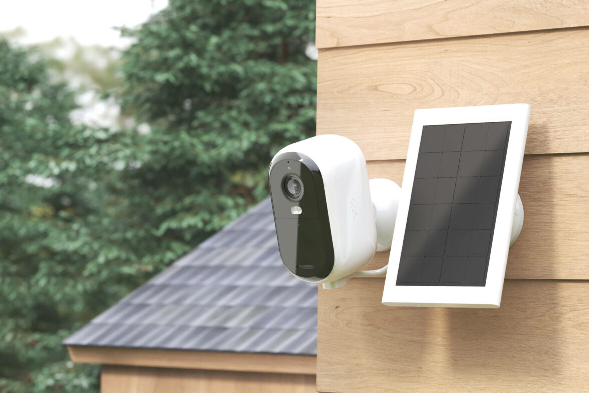 Arlo Pro 4 spotlight adds to the Arlo range