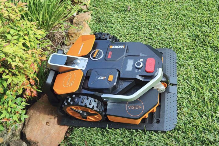 Worx Landroid Vision M600 review: the grass is greener