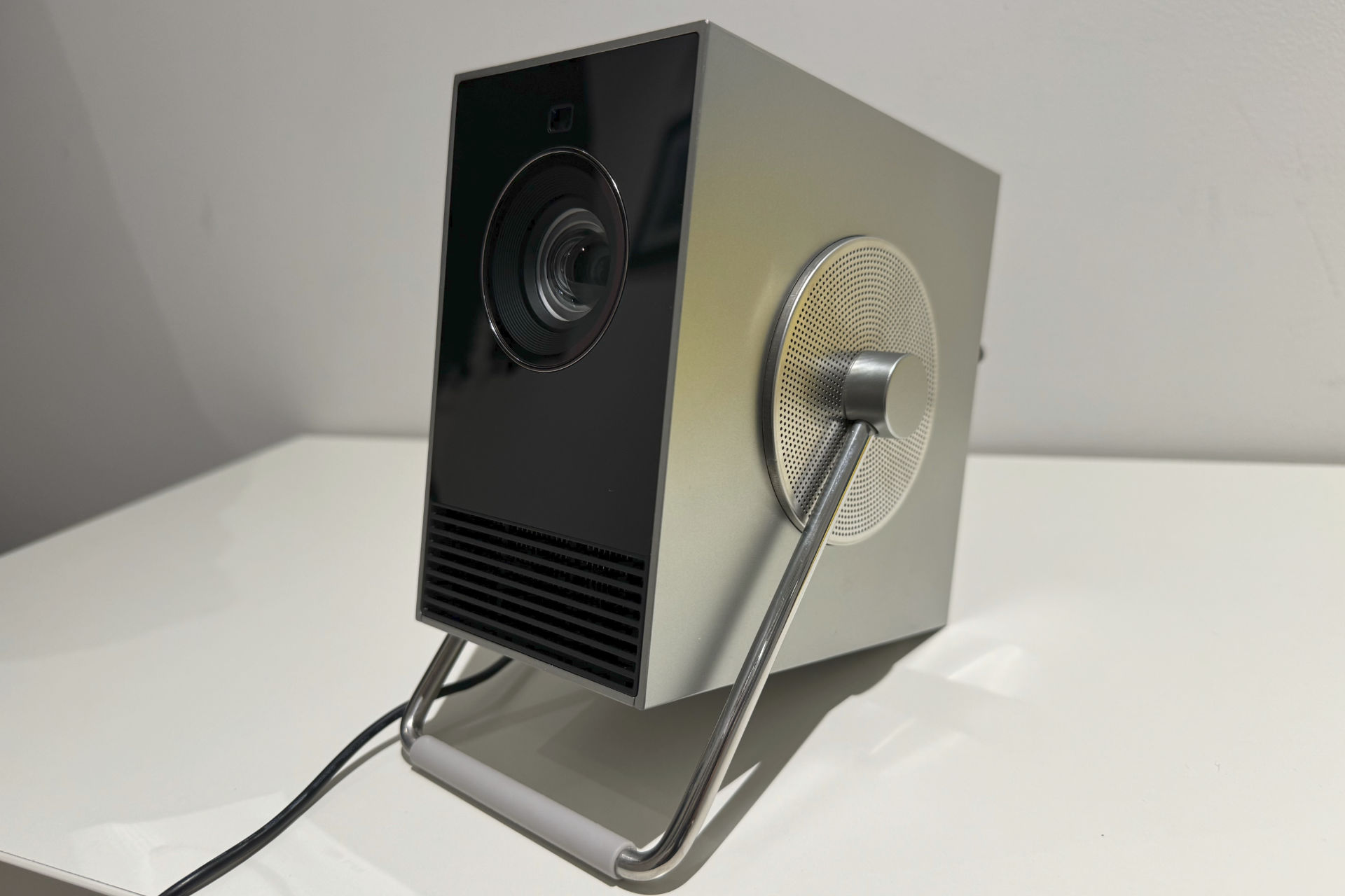 LG CineBeam Q 4K review: Portable and beautiful